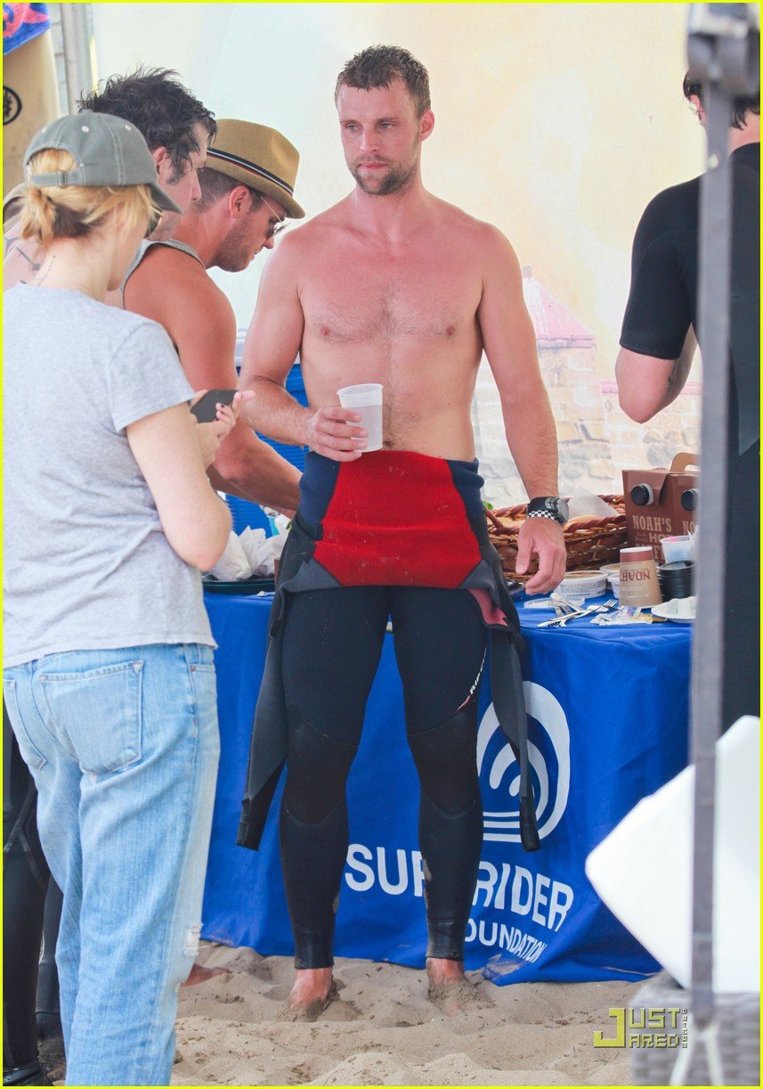 Jesse Spencer: Shirtless Malibu Surfer!: Photo 2579610 | Jesse Spencer ...