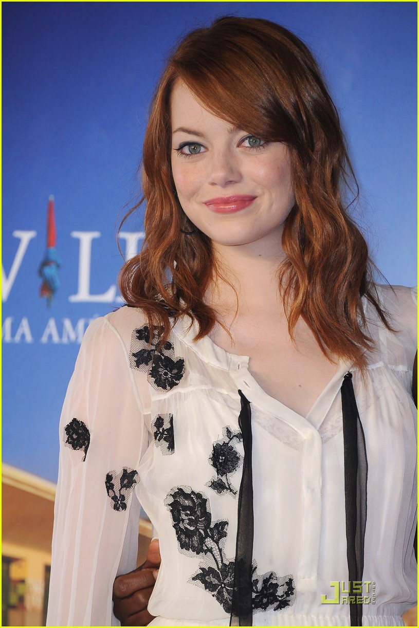 Emma Stone: 'The Help' Photo Call in Deauville: Photo 2576272 | Emma ...