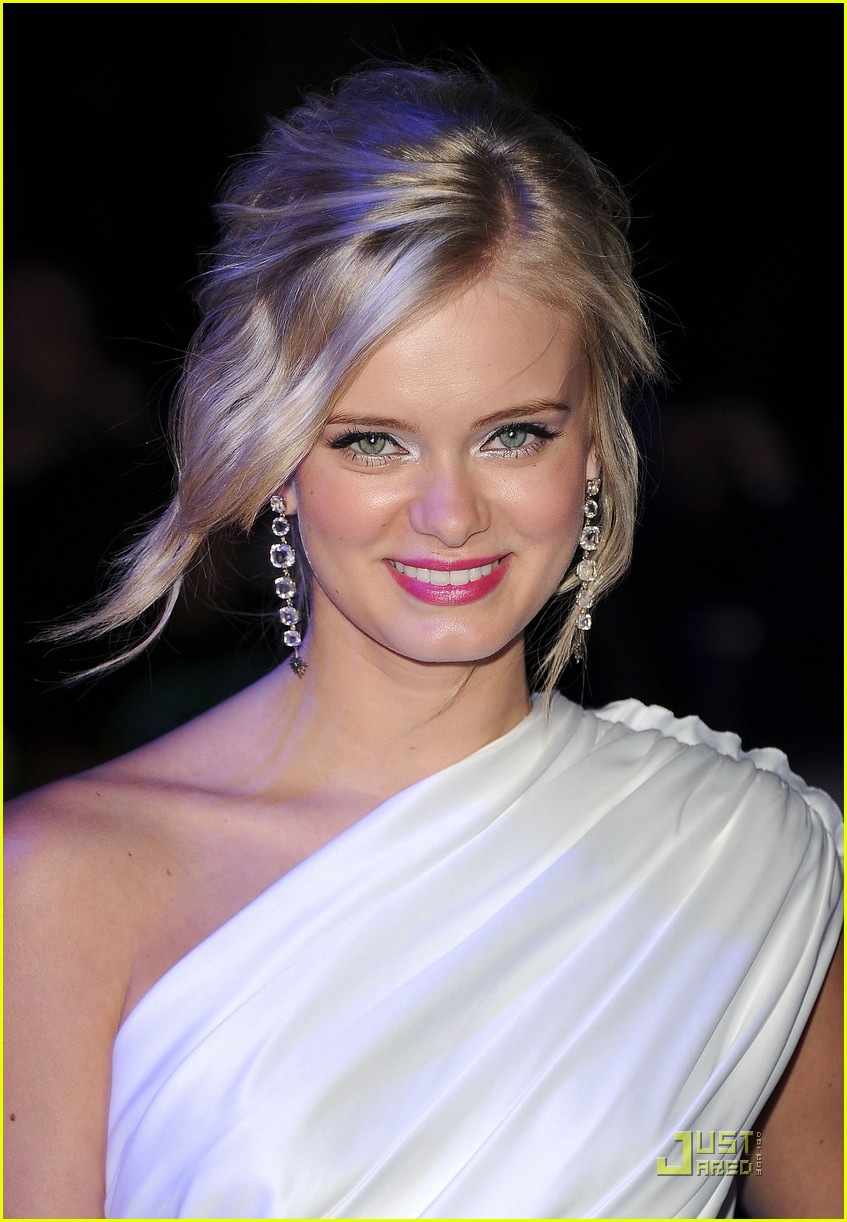 Chris Zylka: 'Shark Night 3D' Screening!: Photo 2575973 | Chris Zylka ...