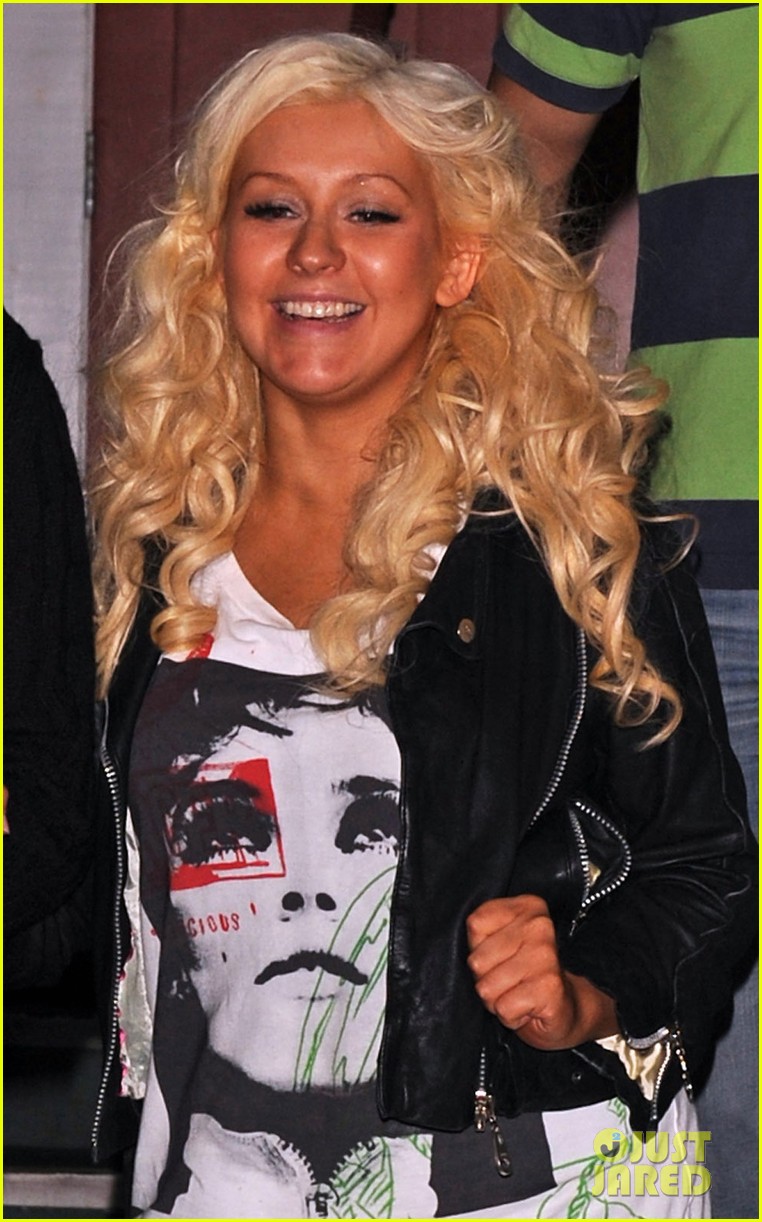 Christina Aguilera & Matt Rutler: Off Vine Dinner Date!: Photo 2591057 ...