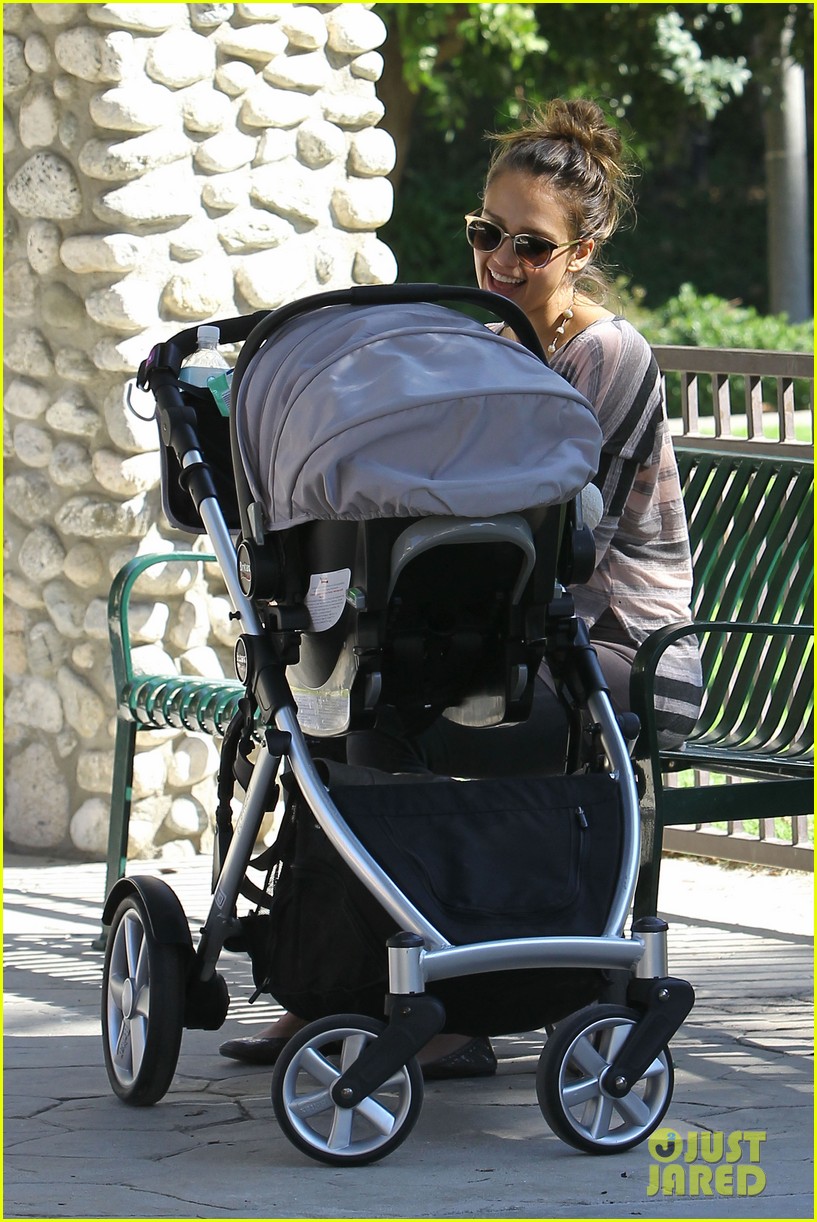 Jessica Alba is a Witch For Halloween: Photo 2595145 | Cash Warren ...