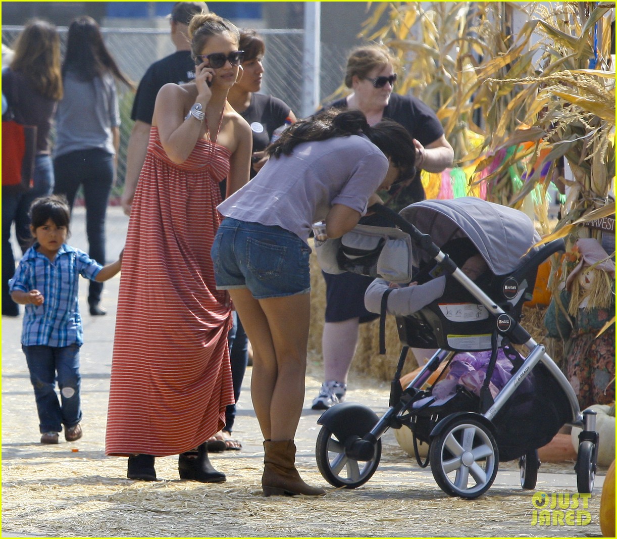 Jessica Alba & Cash Warren: Birthday Bash with the Girls!: Photo ...