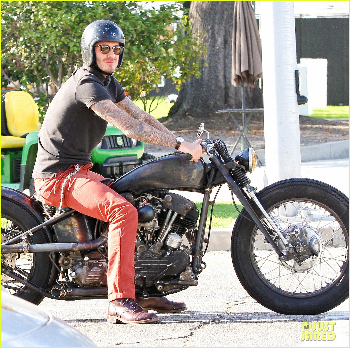 David Beckham: Biking in Beverly Hills: Photo 2590241 | David Beckham ...
