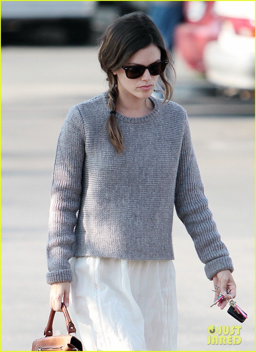 Rachel Bilson & Jaime King: Awkward Family Photo!: Photo 2590321 | Hart ...