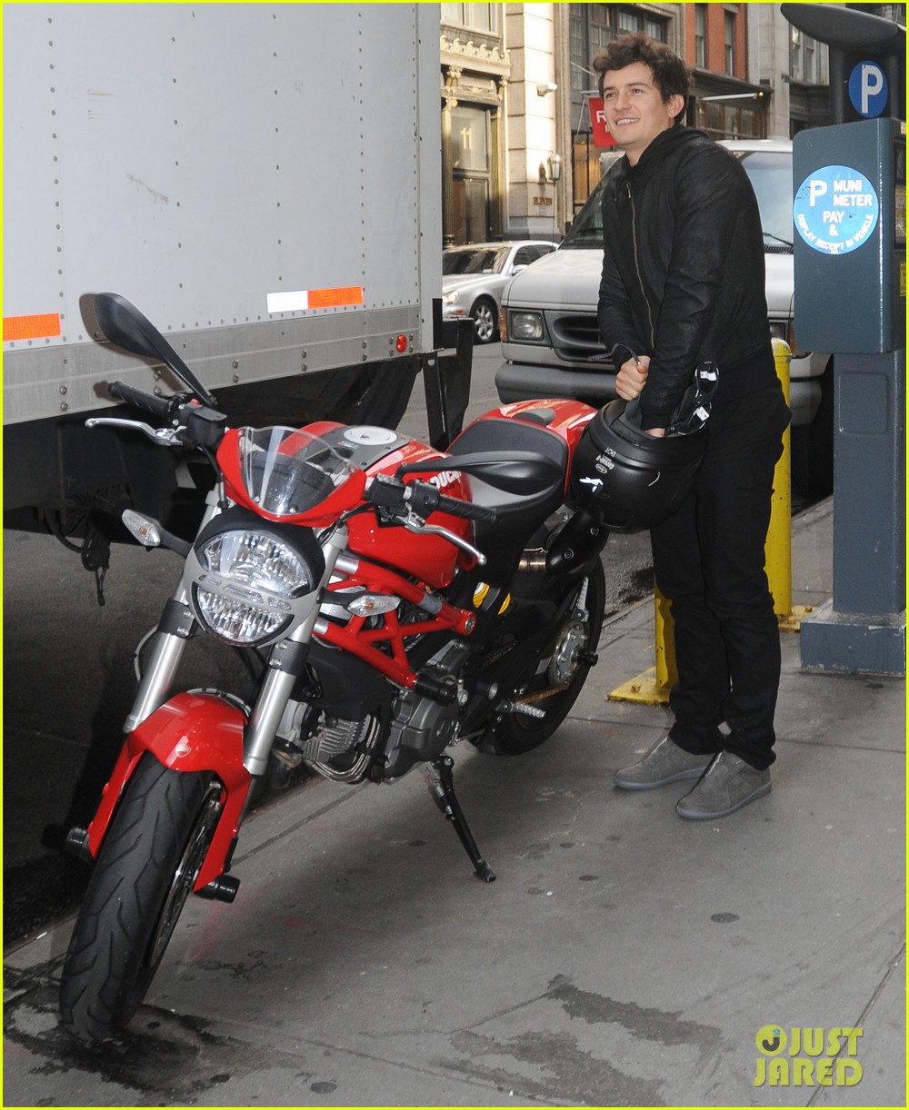 Orlando Bloom: My Family Is Like The Three Musketeers!: Photo 2593877 ...