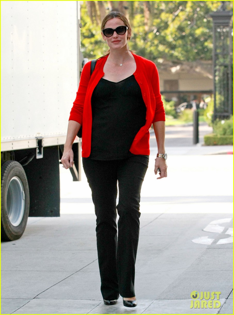 Jennifer Garner: Very Princess-y 'Breakfast Club' Reading: Photo ...