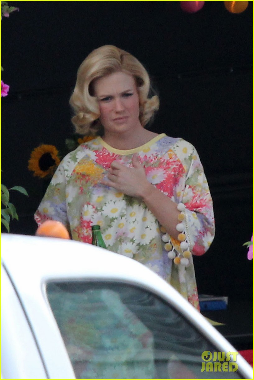 January Jones: Back to Work After Giving Birth!: Photo 2588618 ...