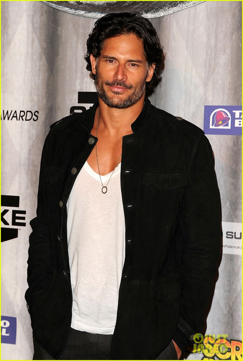Joe Manganiello: Scream Awards with Pee-Wee Herman!: Photo 2590377 ...