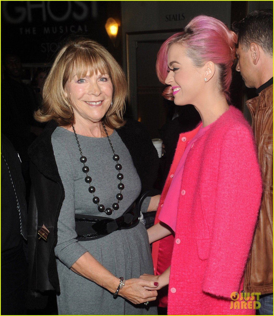 Katy Perry: Night Out with Mother-In-Law Barbara!: Photo 2591255 | Katy ...