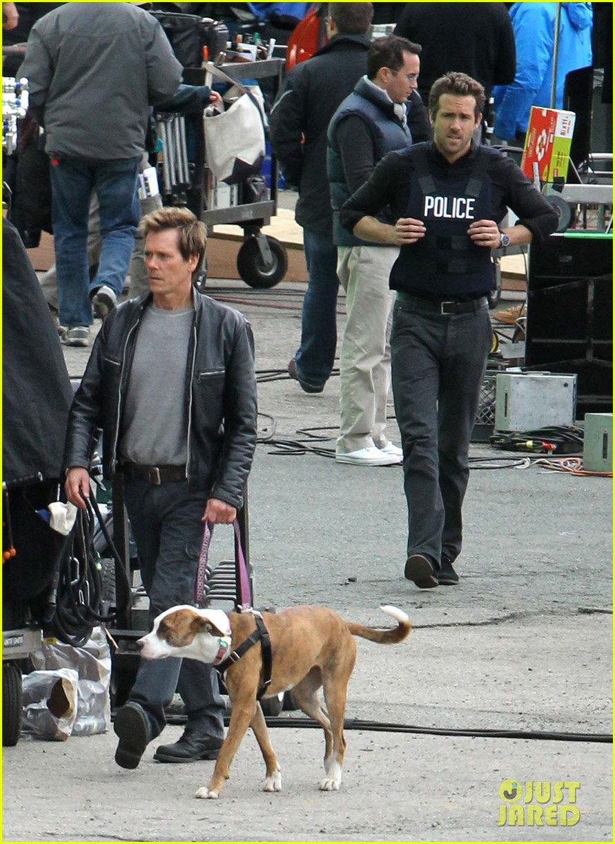 Ryan Reynolds: 'R.I.P.D.' Set with Kevin Bacon!: Photo 2592520 | Kevin ...