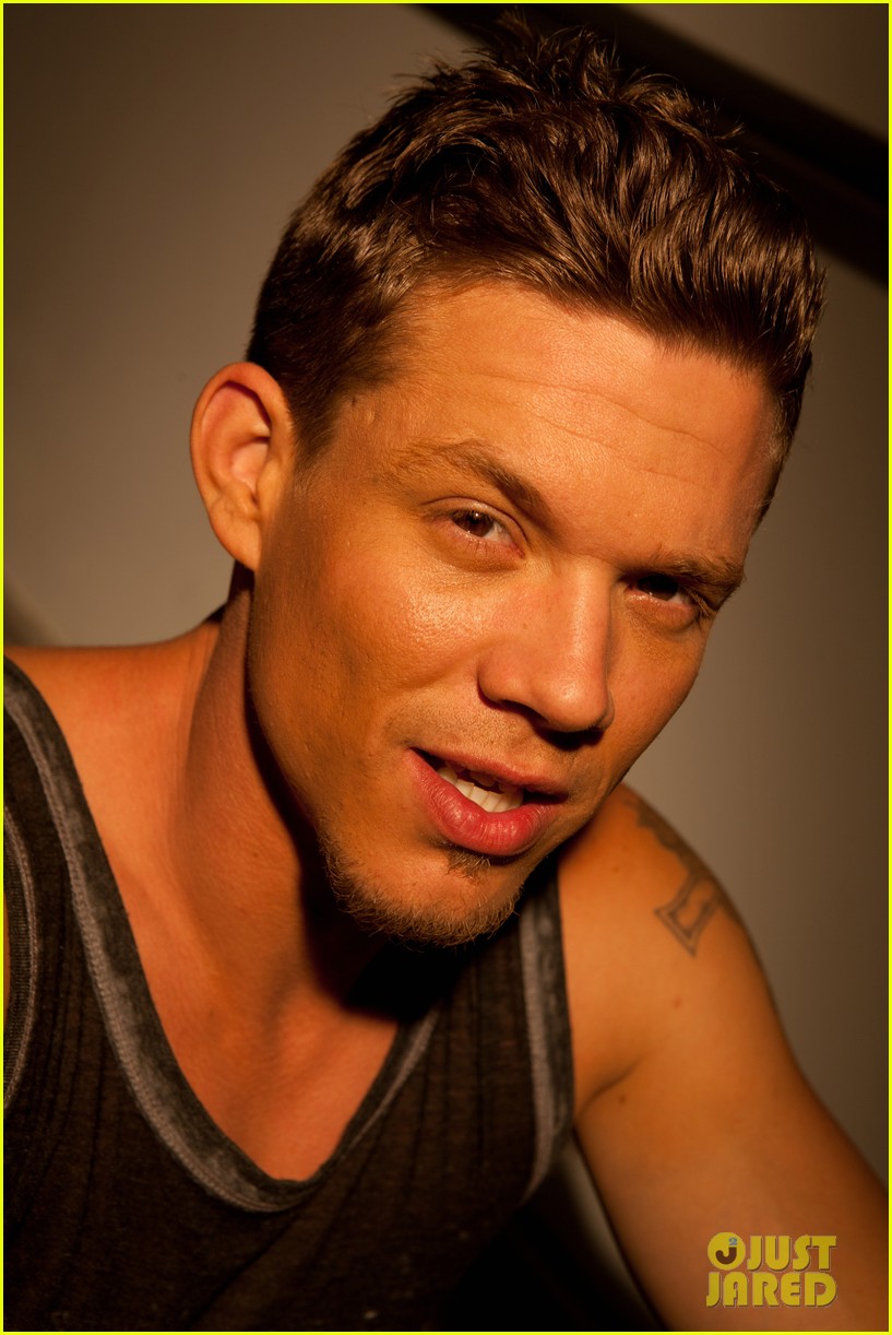 X Factor: Final 17 Promo Pics!: Photo 2591332 | X Factor Photos | Just ...