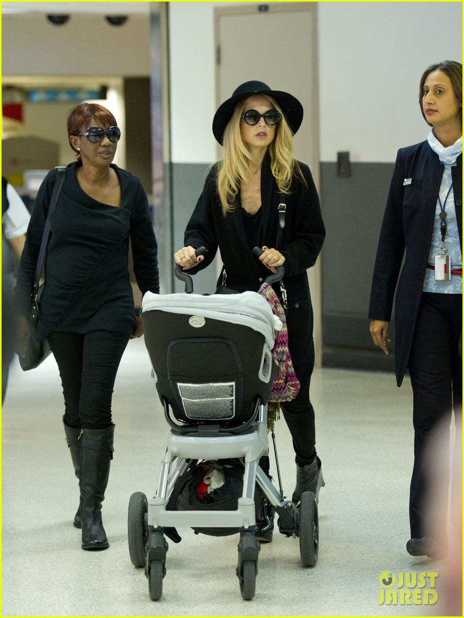 Rachel Zoe: LAX Landing With Baby Skyler!: Photo 2587663 | Celebrity ...