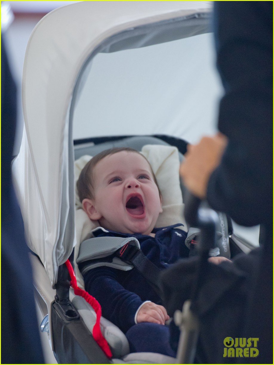 Rachel Zoe: LAX Landing With Baby Skyler!: Photo 2587669 | Celebrity ...