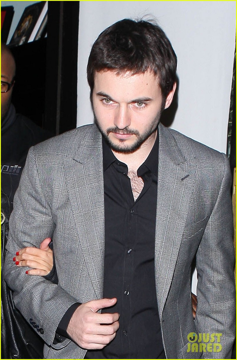 Christina Aguilera & Matthew Rutler: Mozza Mates: Photo 2601658 ...