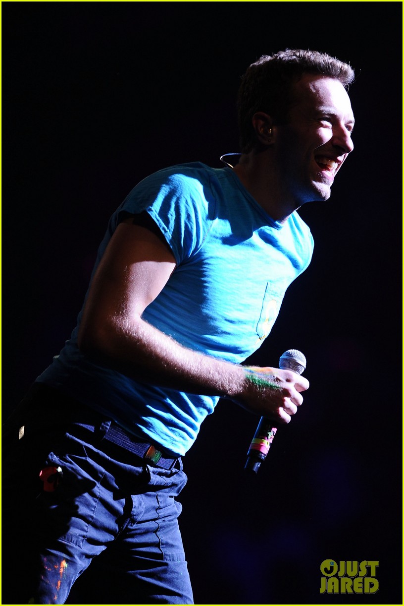 Coldplay: MTV EMAs 2011 Red Carpet & Performance: Photo 2597459 ...