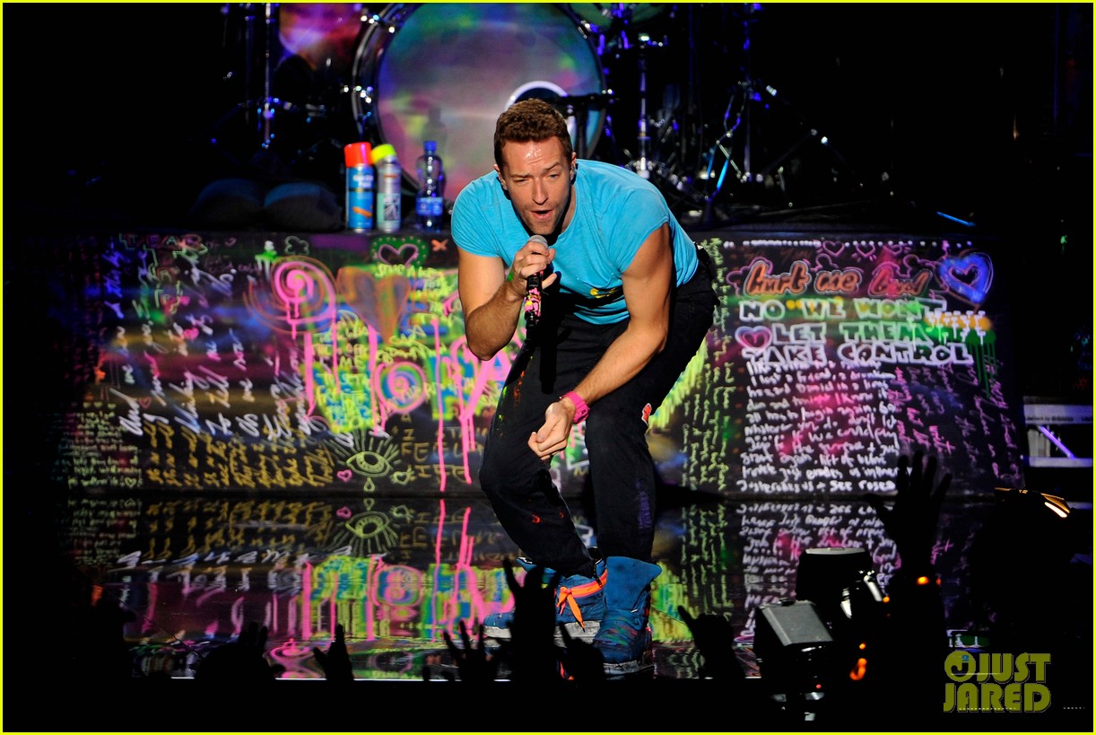 Coldplay: MTV EMAs 2011 Red Carpet & Performance: Photo 2597468 ...