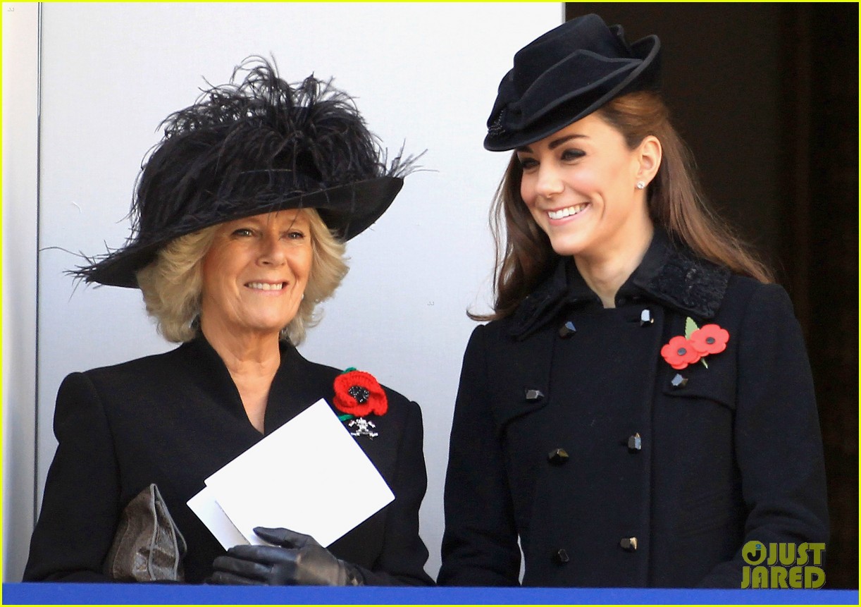 Prince William & Duchess Kate: Remembrance Day Duo: Photo 2599830 ...