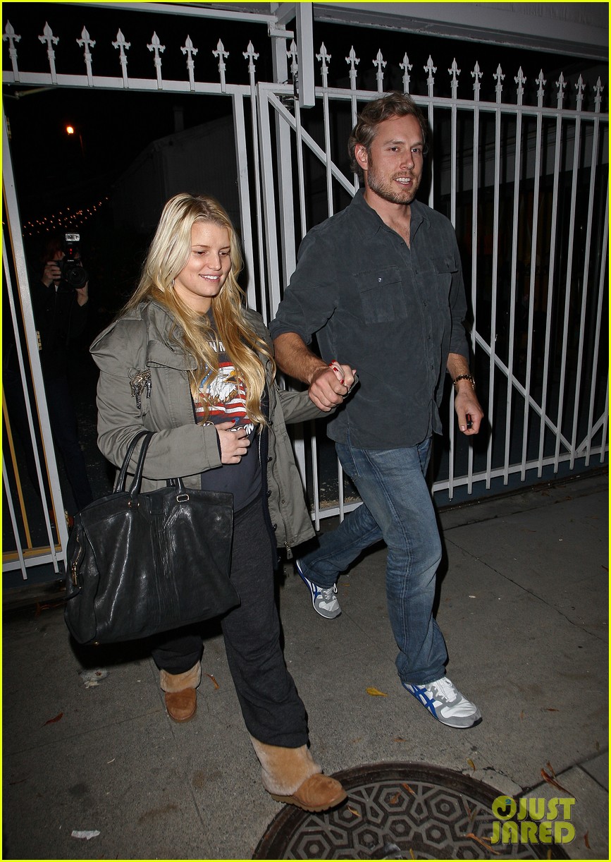 Jessica & Ashlee Simpson: Bronx's Birthday Party!: Photo 2602956 ...