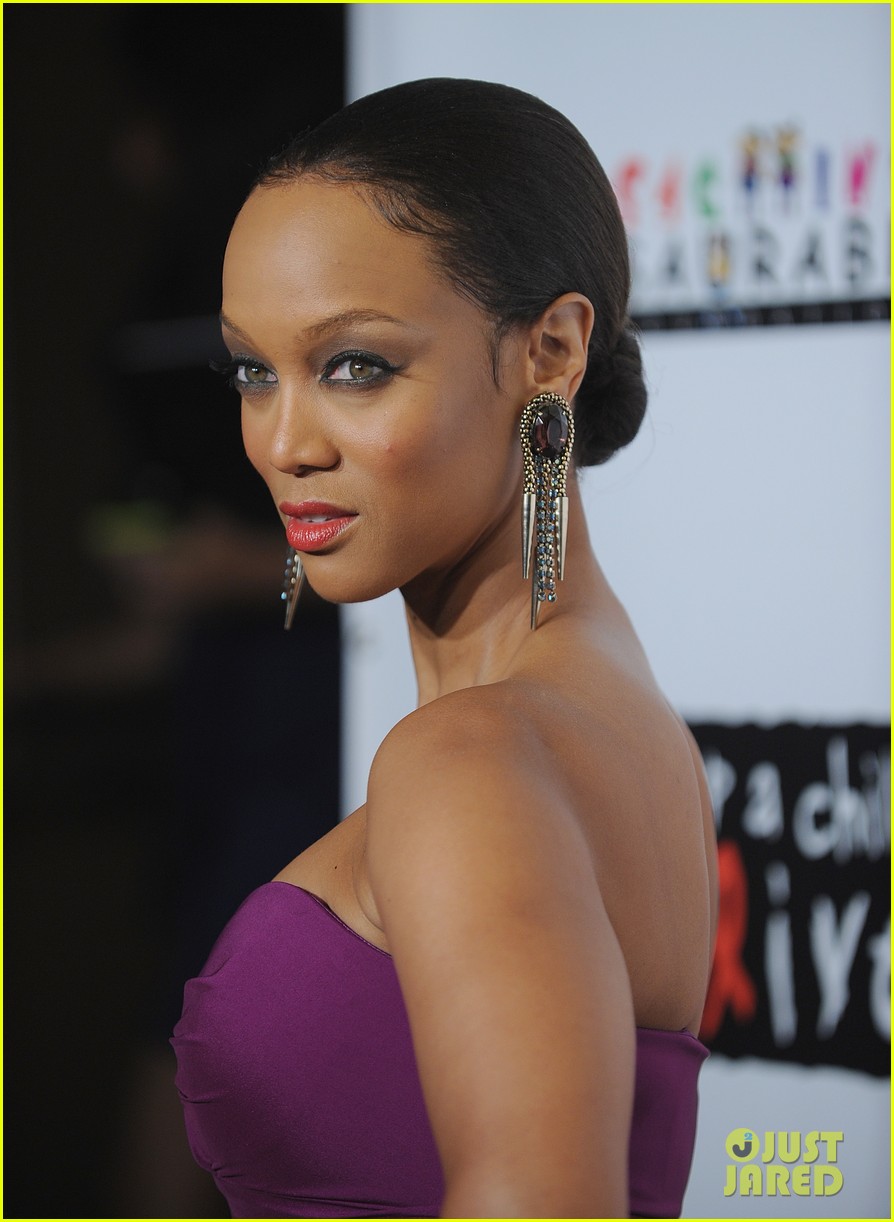 Alicia Keys & Zoe Kravitz: 'Keep A Child Alive' Black Ball!: Photo ...