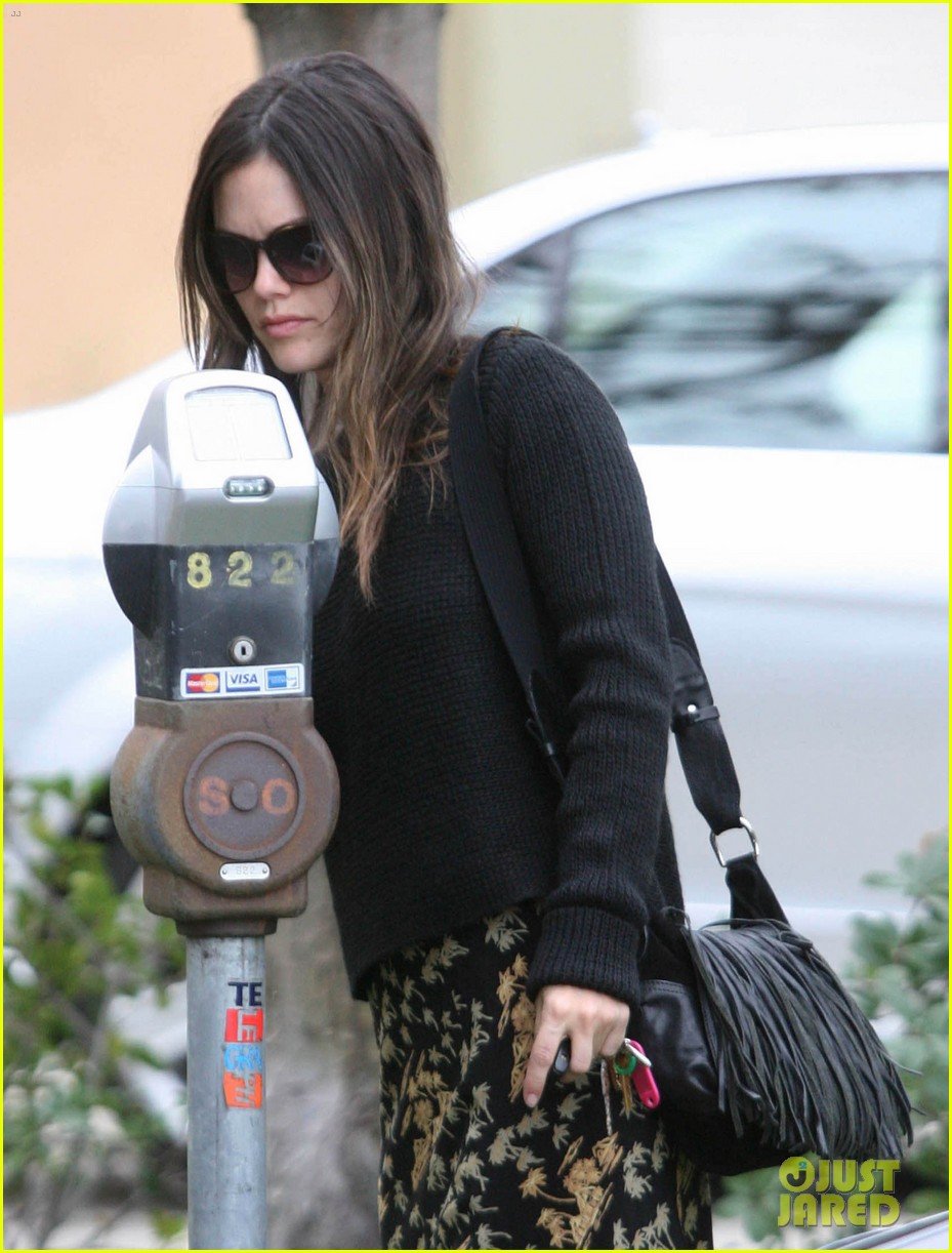 Rachel Bilson: 'Hart of Dixie' to Air in the UK!: Photo 2610710 ...