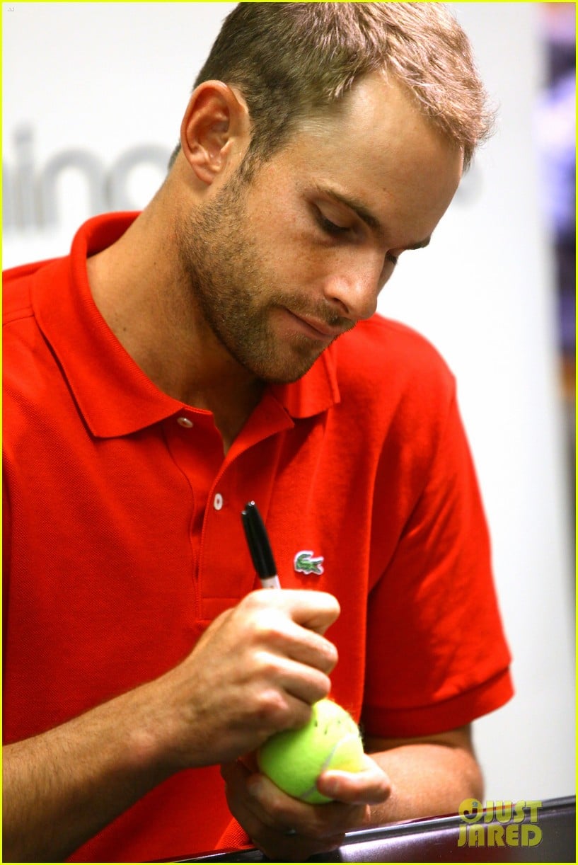 Andy Roddick: Meet & Greet at Bloomingdale's!: Photo 2605520 | Andy ...