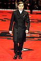 Adrien Brody & Emile Hirsch: Runway Models for Prada!: Photo 2619314 ...