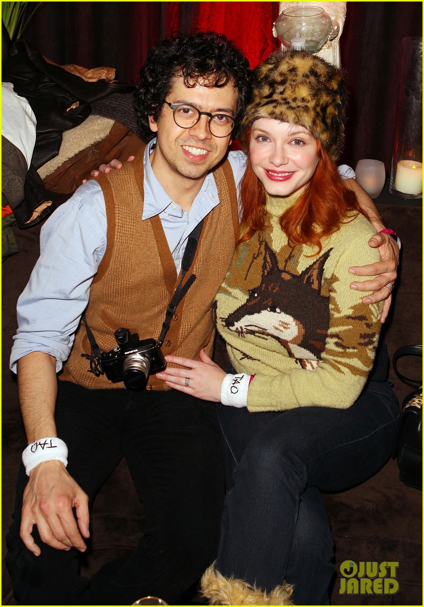 Lizzy Caplan: Sundance with Christina Hendricks & Geoffrey Arend ...