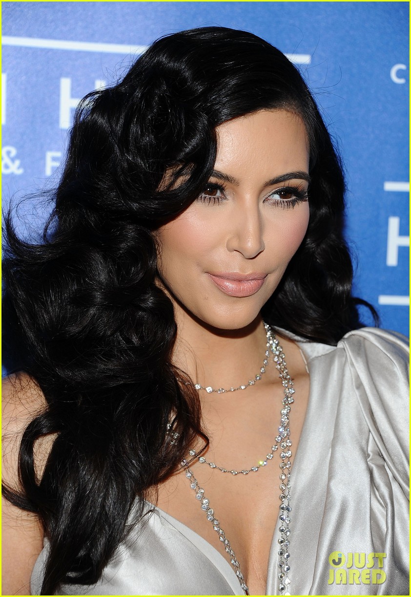 Kim Kardashian & Orlando Bloom: Haiti Relief!: Photo 2617837 | Kim ...