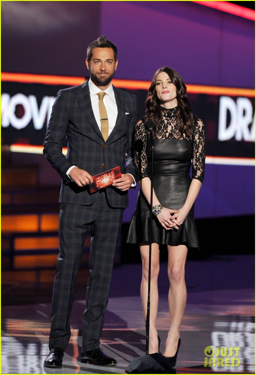Adam Levine & Zachary Levi - People's Choice Awards 2012: Photo 2616732 ...