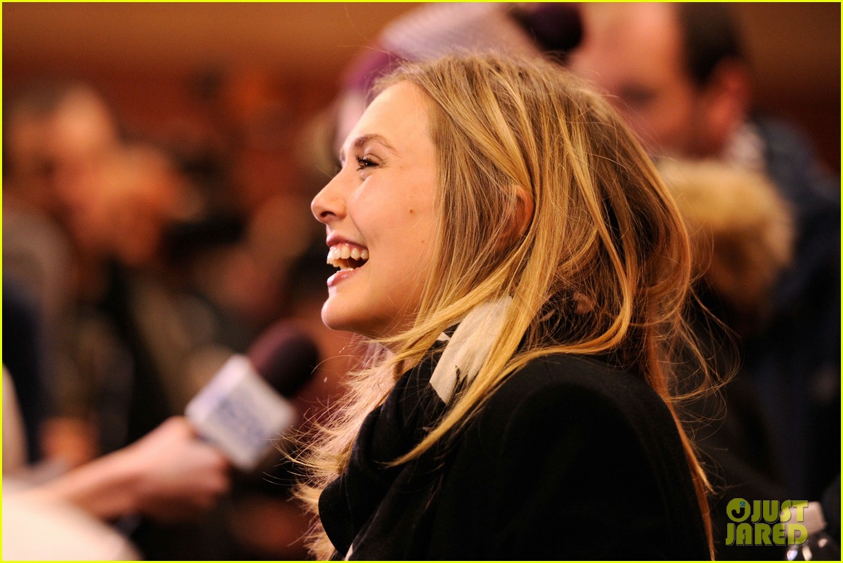Elizabeth Olsen: 'Red Lights' Premiere at Sundance!: Photo 2620307 ...