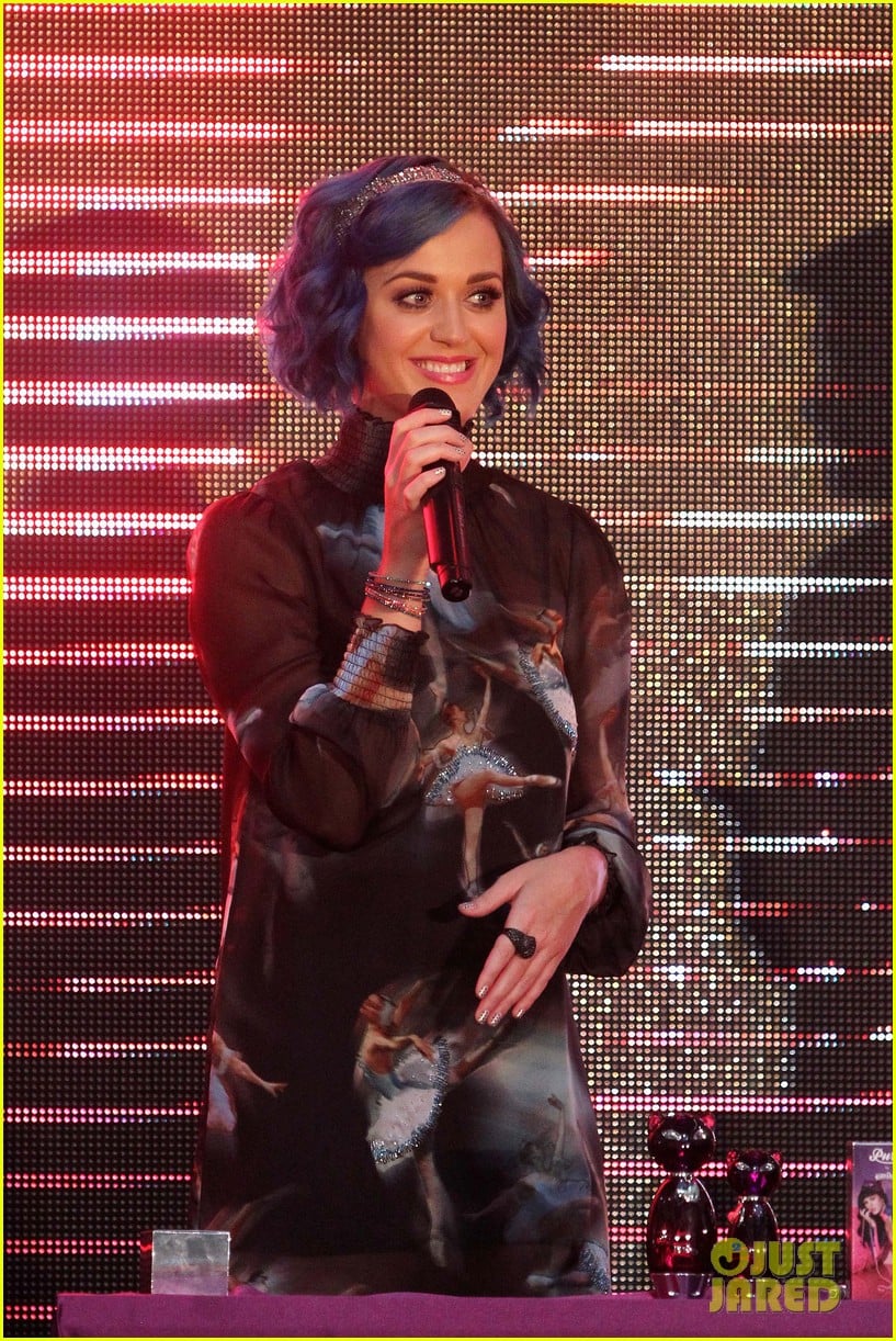 Katy Perry: Purr Signing in Manila!: Photo 2620636 | Katy Perry Photos ...