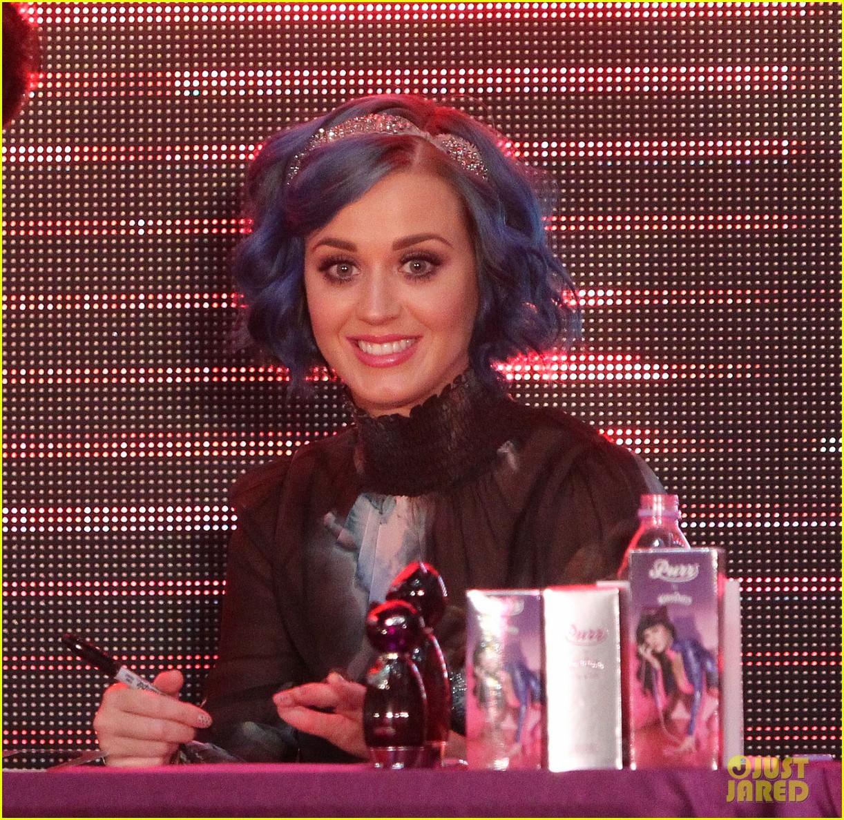 Katy Perry: Purr Signing in Manila!: Photo 2620638 | Katy Perry Photos ...