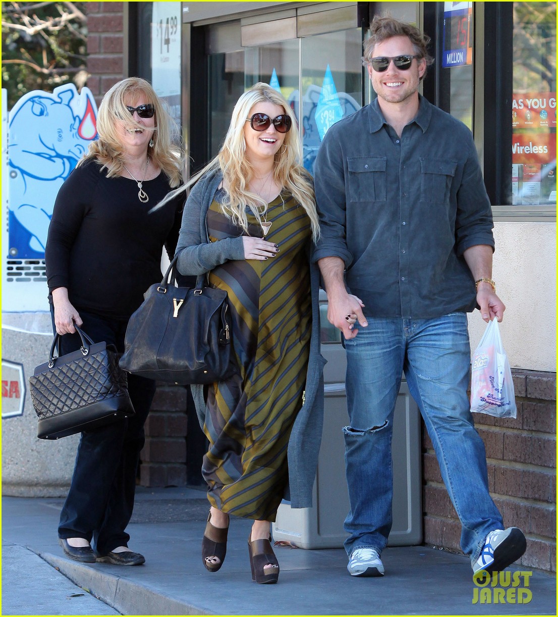 Photo: jessica simpson santa barbara 02 | Photo 2623269 | Just Jared ...