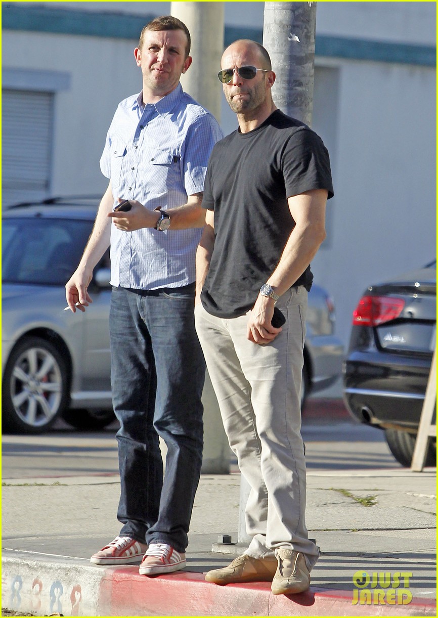 Jason Statham: New 'Safe' Poster!: Photo 2623085 | Jason Statham Photos ...