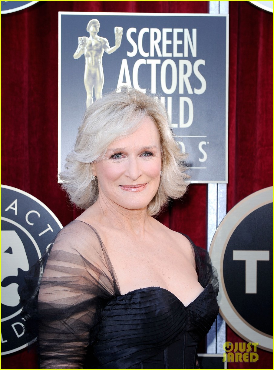 Meryl Streep & Glenn Close - SAG Awards 2012 Red Carpet: Photo 2623516 ...