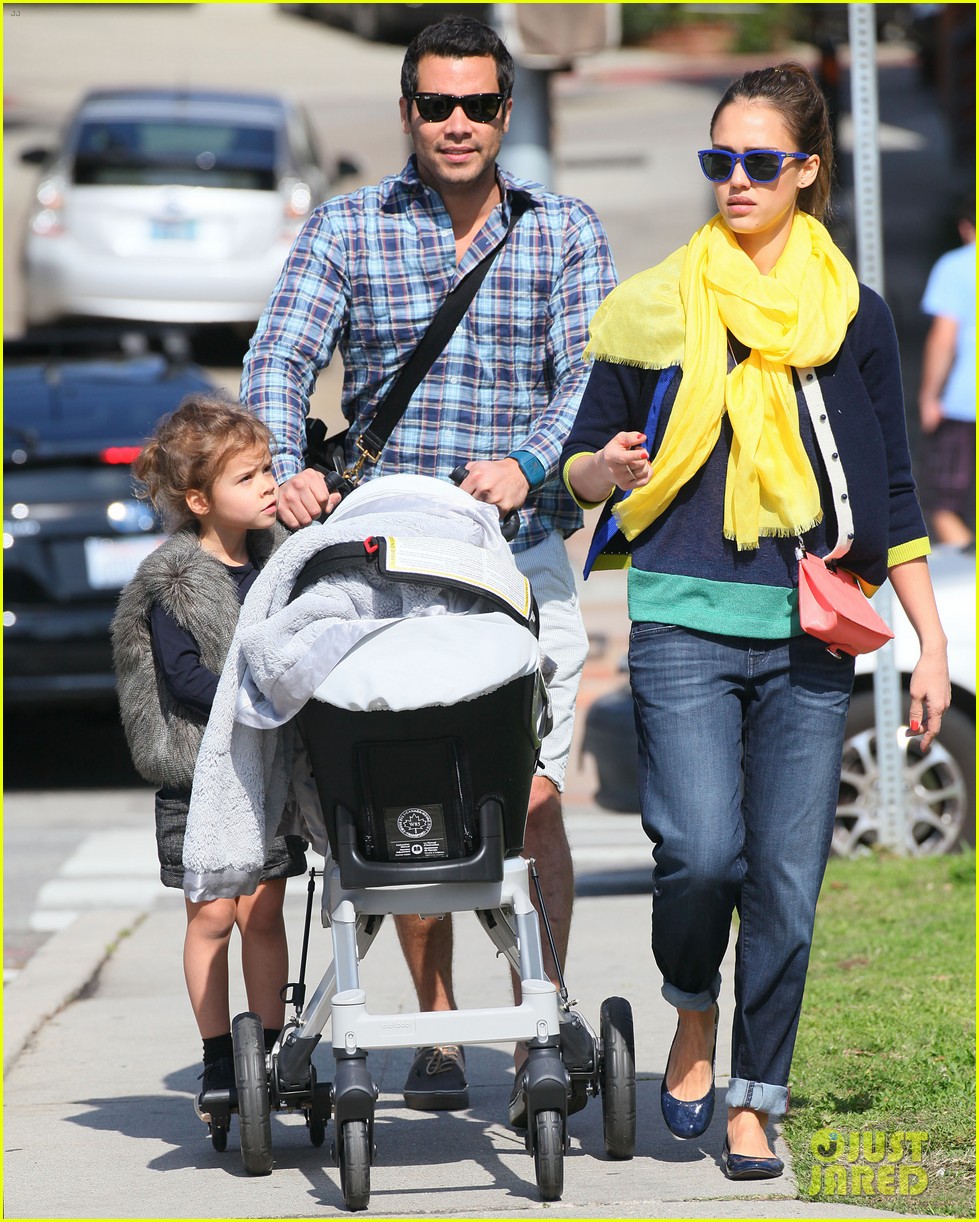Jessica Alba: Park Playdate With Honor & Haven!: Photo 2630537 | Cash ...