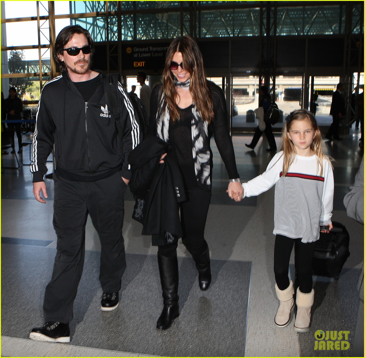Christian Bale & Family Take Flight: Photo 2627913 | Celebrity Babies ...