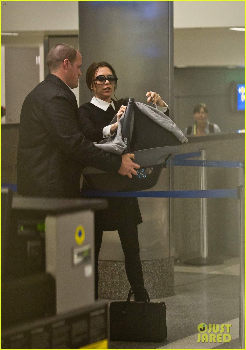 Victoria Beckham Lands at LAX & Beckham Boys Attend Hall of Game Awards ...