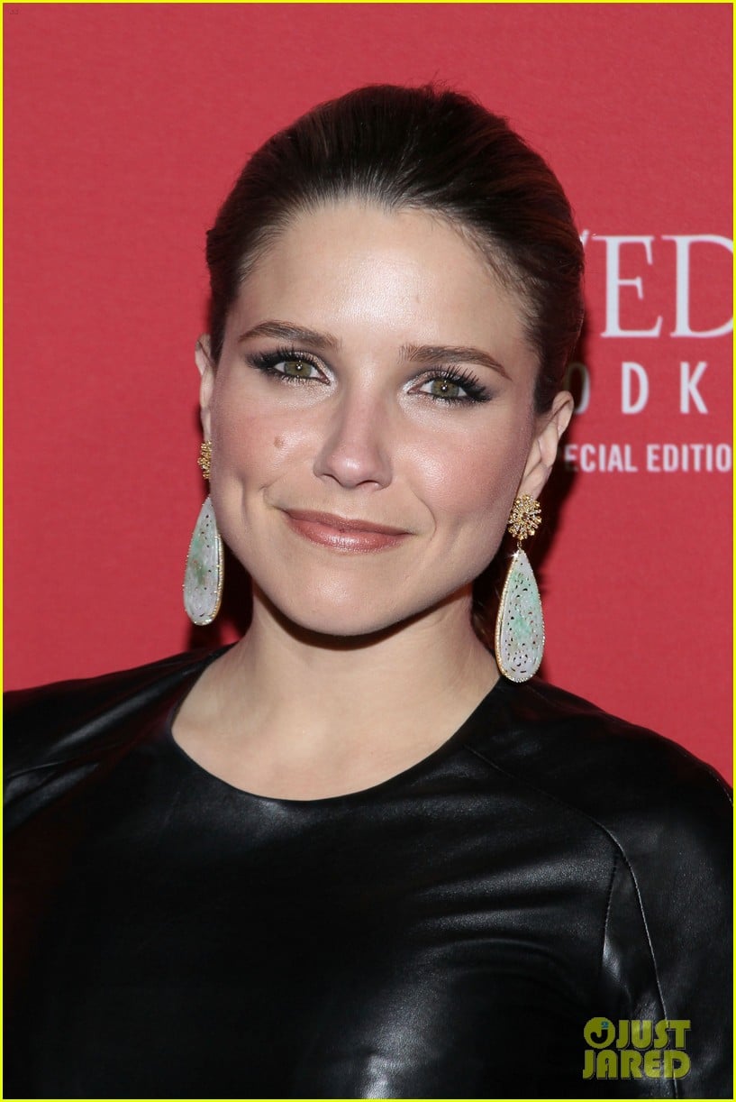 Sophia Bush & Chelsea Handler: Belvedere Party!: Photo 2627223 ...