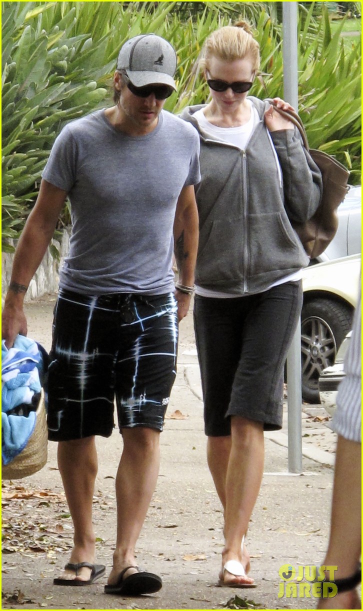 Nicole Kidman & Keith Urban: Beach Bashful: Photo 2631120 | Keith Urban ...