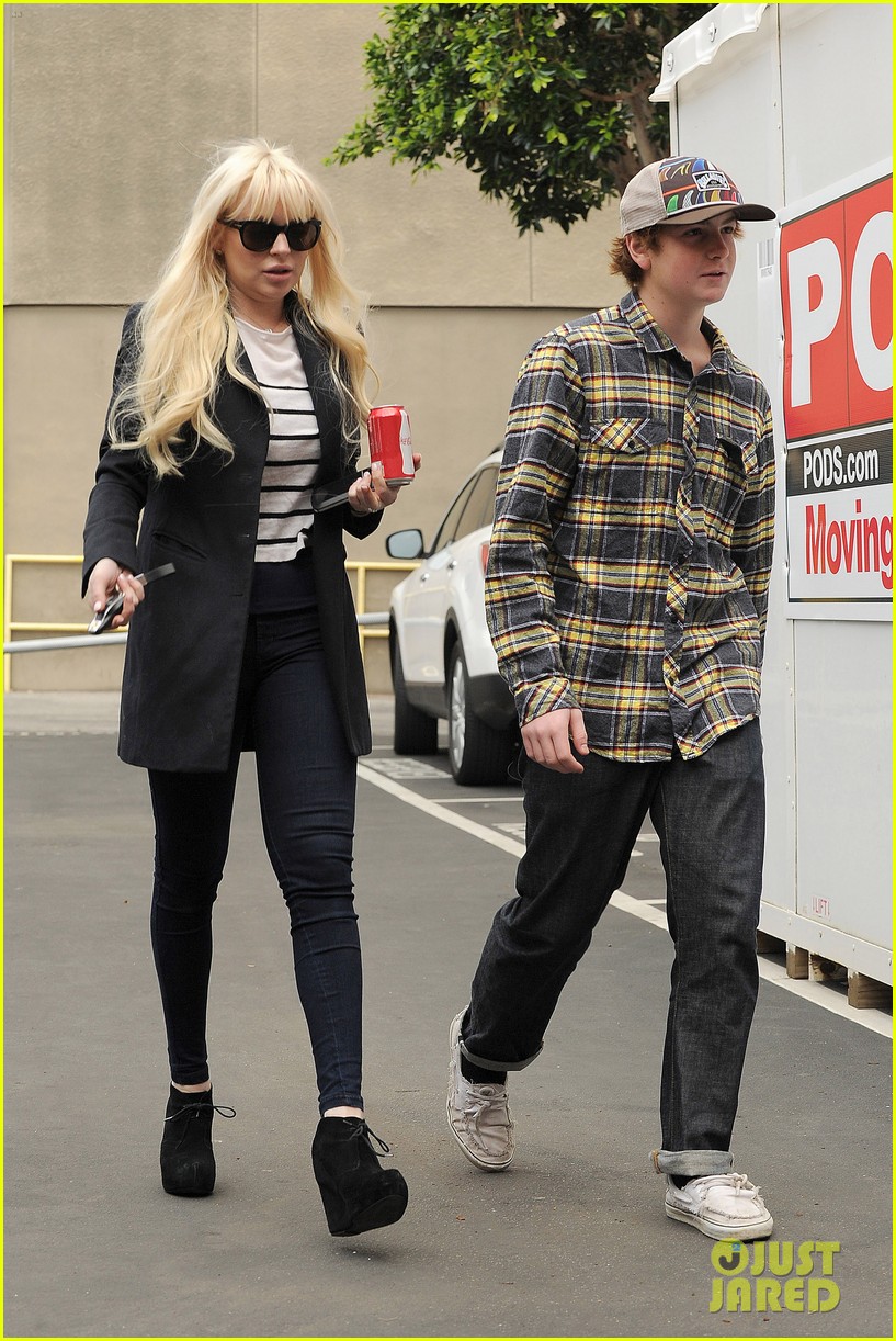 Cody & Lindsay Lohan: Panamera Pair: Photo 2631235 | Cody Lohan ...
