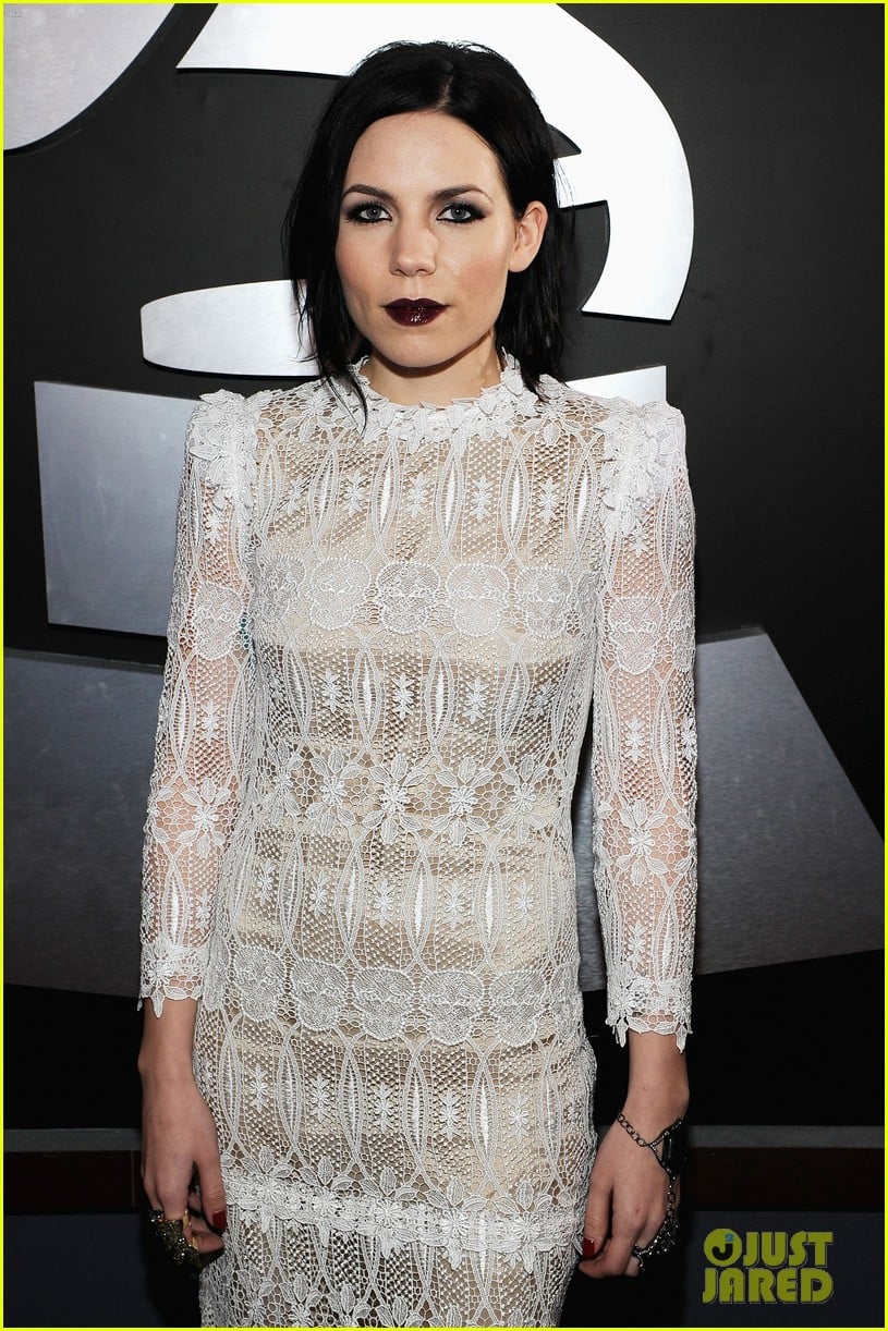 Robyn, Skylar Grey & Bonnie McKee - Grammys 2012 Red Carpet: Photo ...