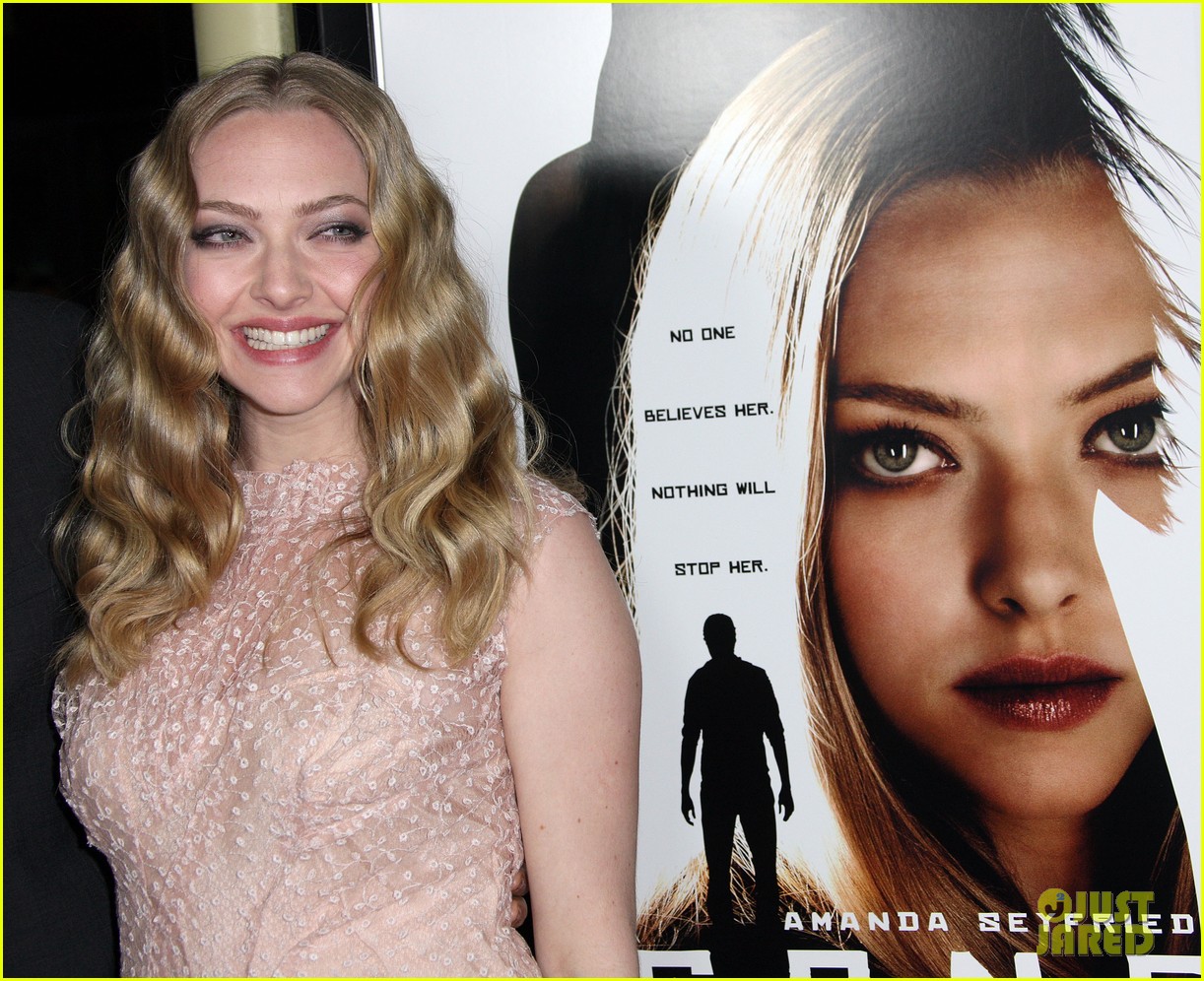 Amanda Seyfried: 'Gone' Premiere With Wes Bentley!: Photo 2631768 ...