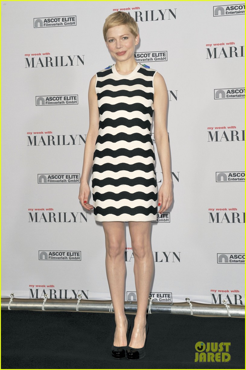 Michelle Williams: 'Marilyn' at Berlin Film Festival!: Photo 2630072 ...