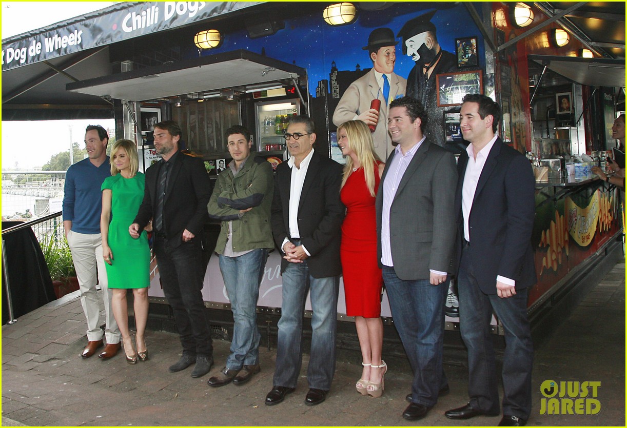 Jason Biggs & Tara Reid: 'American Reunion' Photo Call!: Photo 2636460 ...