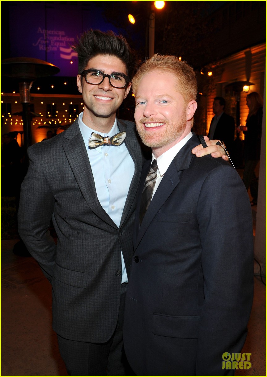Chris Colfer & Darren Criss: '8' Performance & Red Carpet!: Photo 2635792 | Chris Colfer, Darren ...