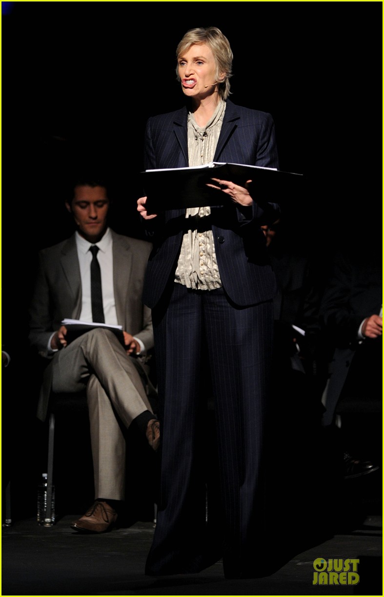 Chris Colfer & Darren Criss: '8' Performance & Red Carpet!: Photo ...