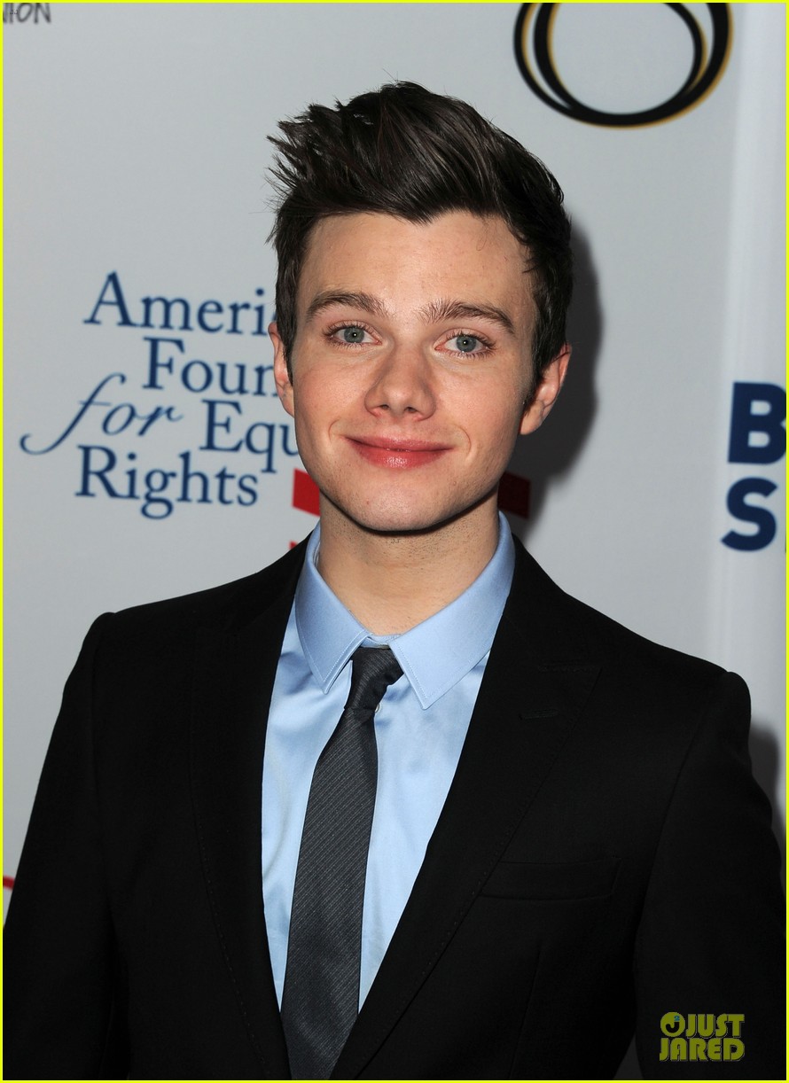 Chris Colfer & Darren Criss: '8' Performance & Red Carpet!: Photo ...