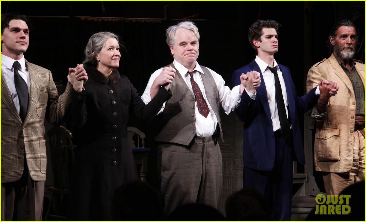Andrew Garfield: 'Death of A Salesman' Curtain Call!: Photo 2639463 ...