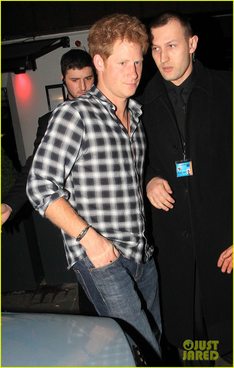 Prince Harry 'Still Close' to Ex Chelsy Davy?: Photo 2642641 | Prince ...